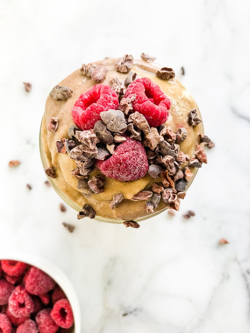 Raspberry Cacao Maca Smoothie - Living Well With Nic